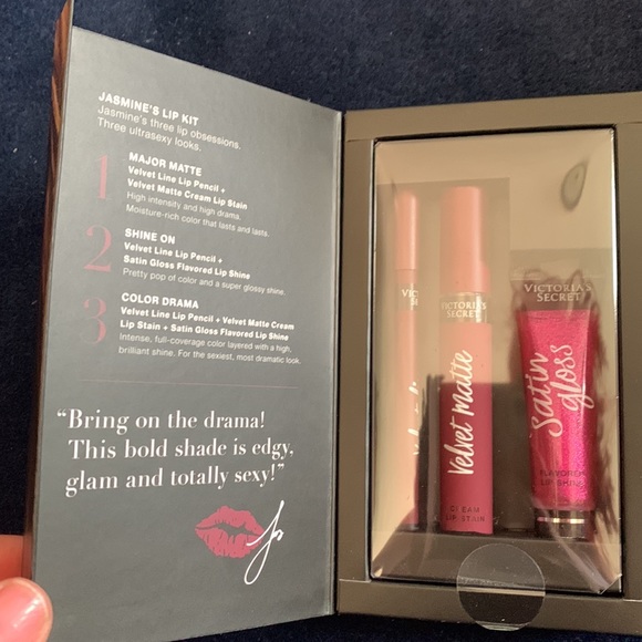 Victoria's Secret | Makeup | Victorias Secret Lip Kit | Poshmark